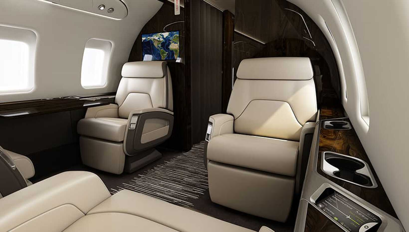 Bombardier Challenger 650 charter: business private jet for hire