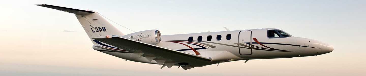 Charter a Cessna Citation CJ4 Light Jet | LunaJets
