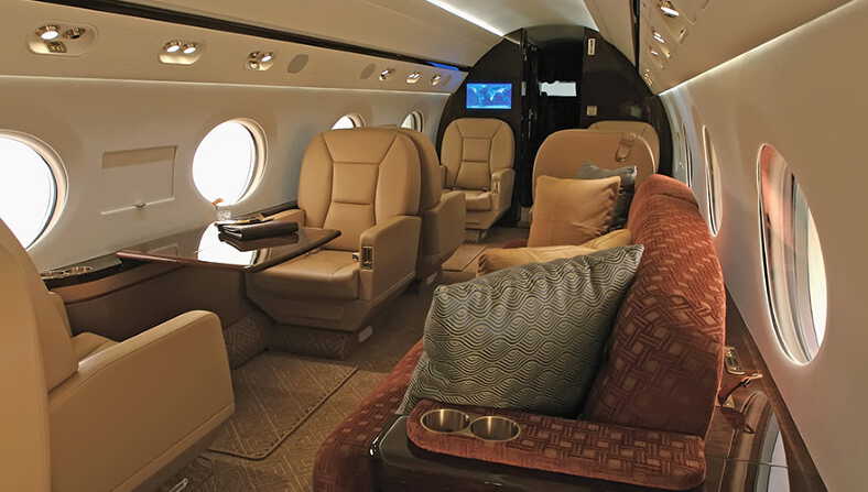 Charter a Gulfstream G450 Super Large Jet