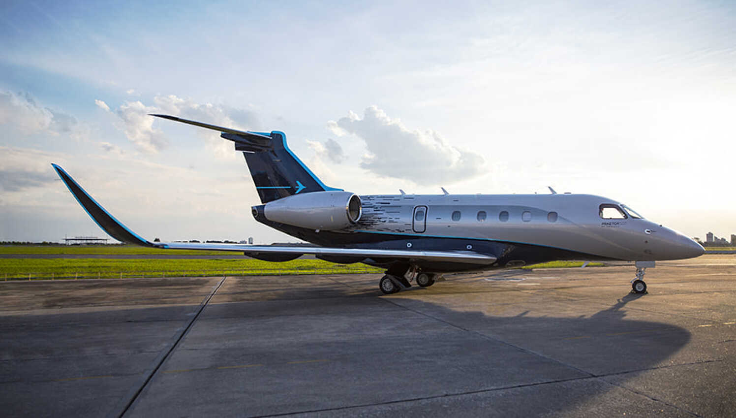 Embraer business jet charter: private aircraft for rent